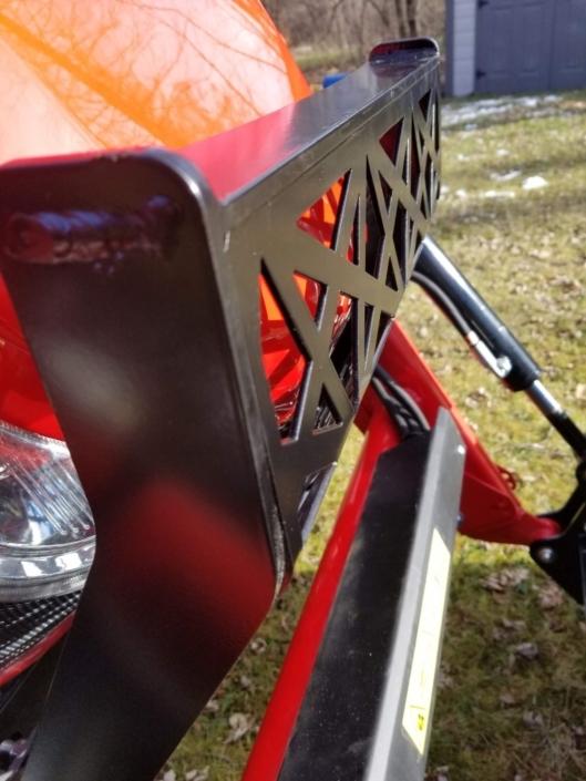 Massey Ferguson GC1705 / GC1710 / GC1723 / 1725 Brush Guard – Broken ...